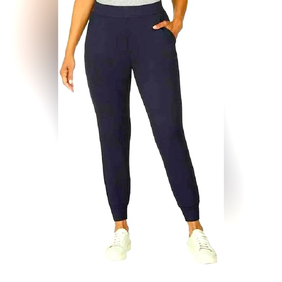 Matty M | Pants & Jumpsuits | Matty M The Essential Jogger | Poshmark